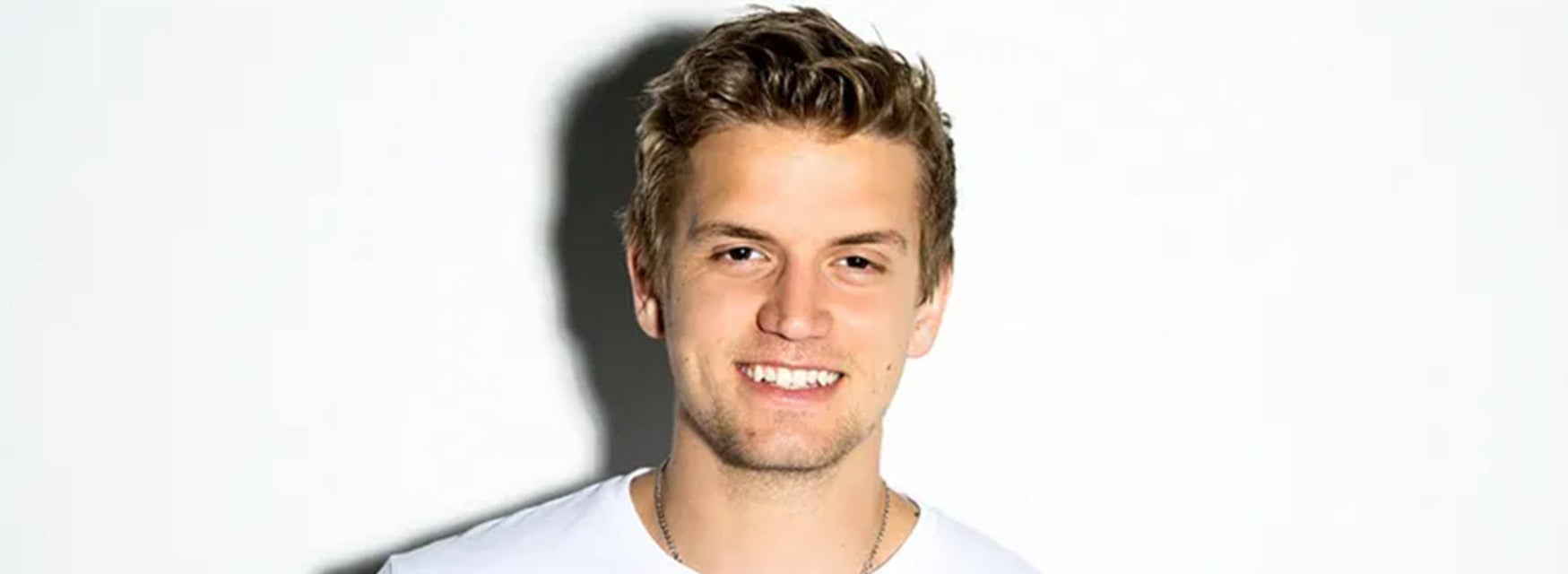Cheap Levi Hummon Tickets | Gametime